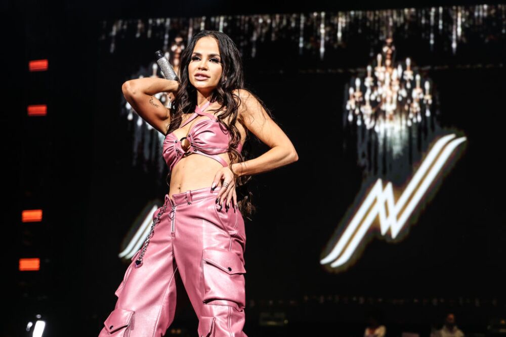 Natti Natasha contraataca con video musical "No Pare" usando la foto suya desnuda por la que fue ...