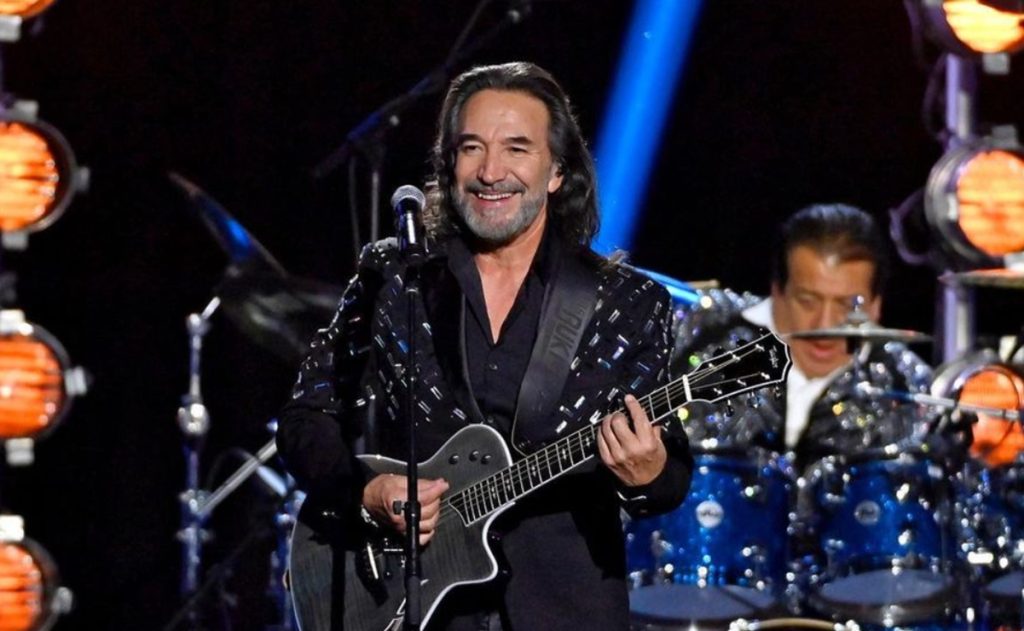 La Serie De El Buki Tocará Su Problema Con El Alcohol | Universo CdMx